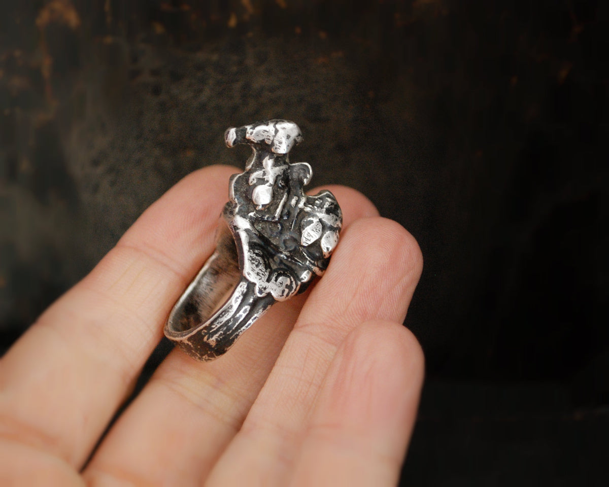Old Nandi Bull Ring - Size 6.25 – Cosmic Norbu