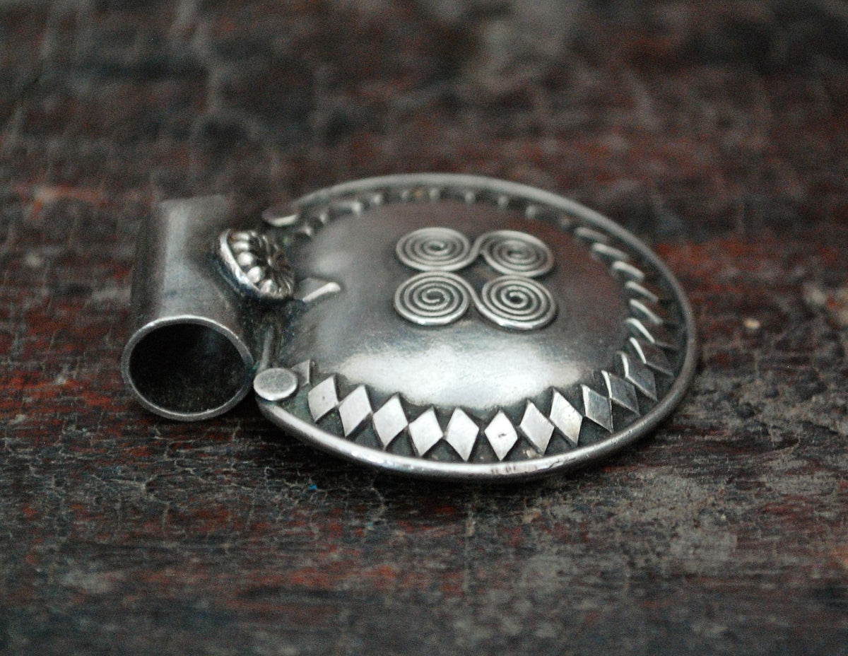 Rajasthani Silver Amulet – Cosmic Norbu