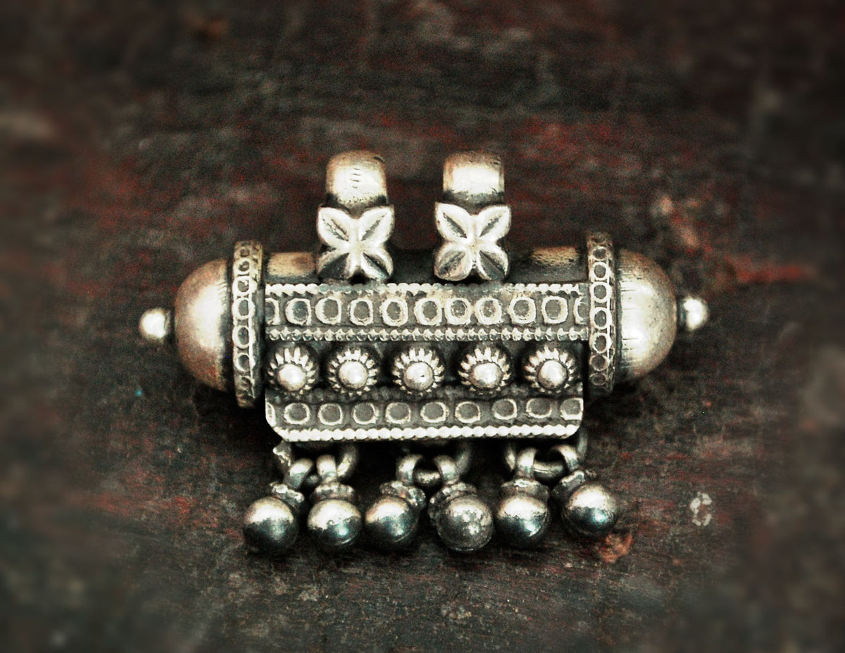 Rajasthani Silver Taviz Amulet – Cosmic Norbu